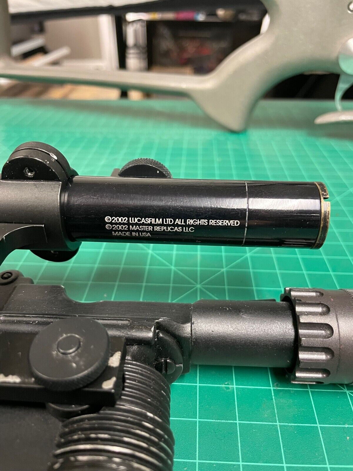 ANH HERO MASTER REPLICA DL-44 BLASTER - Blaster Factory